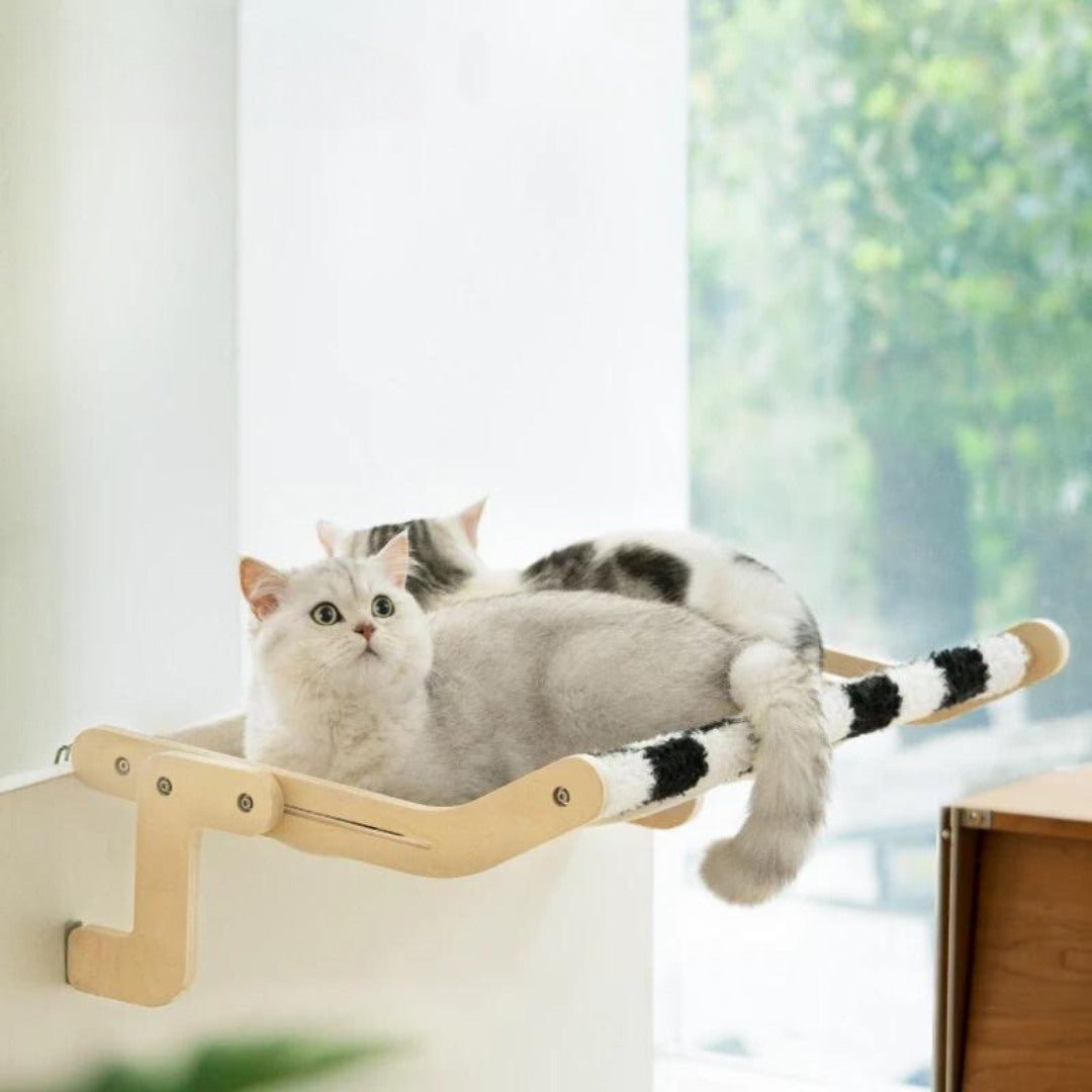 Holiday Style Solid Wood Cat Hammock Bed In Plush Material – Meowgicians™