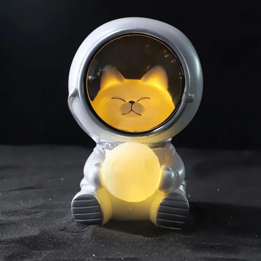 Adorable 'Astronaut Cat Night Lamp' | Cozy Work Desk Light – Meowgicians™