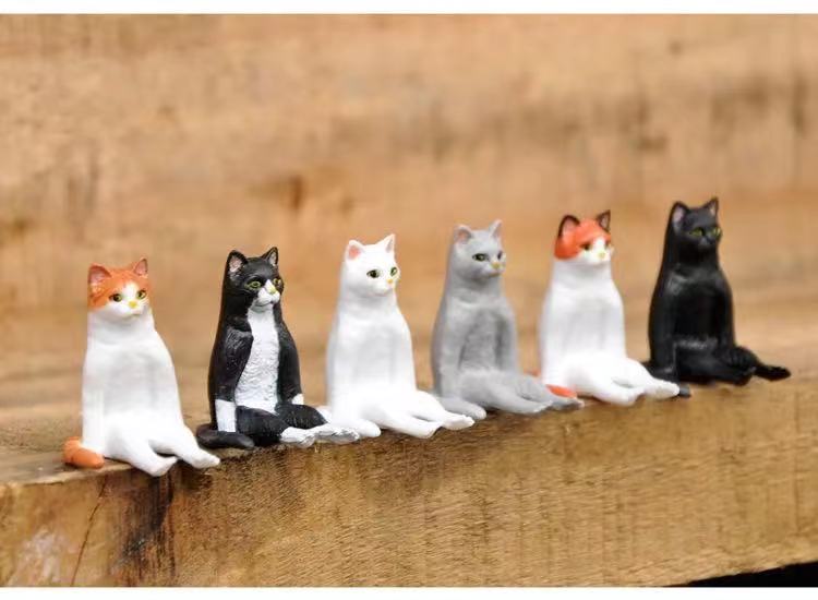 Sitting Cats Desk Figurine - Adorable Cat Figure Decor for Your Home ...